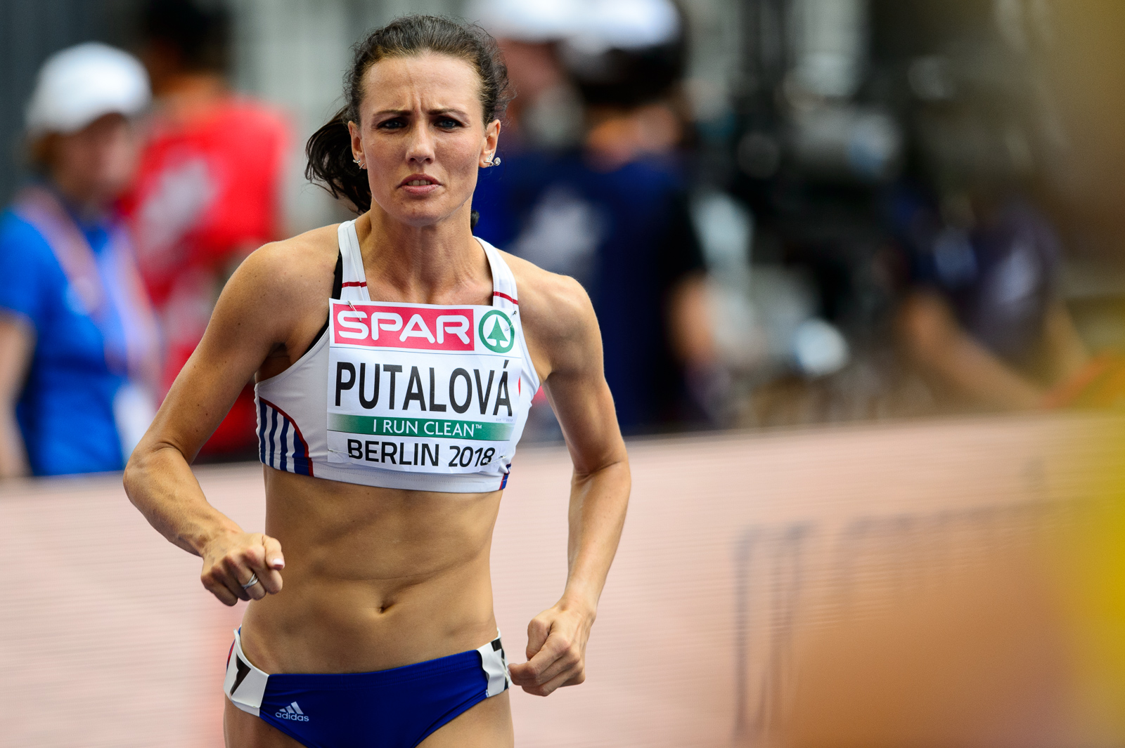 Bojovníčka Iveta Putalová tvrdí, že ženské kvarteto na 4 x 400 m je ...