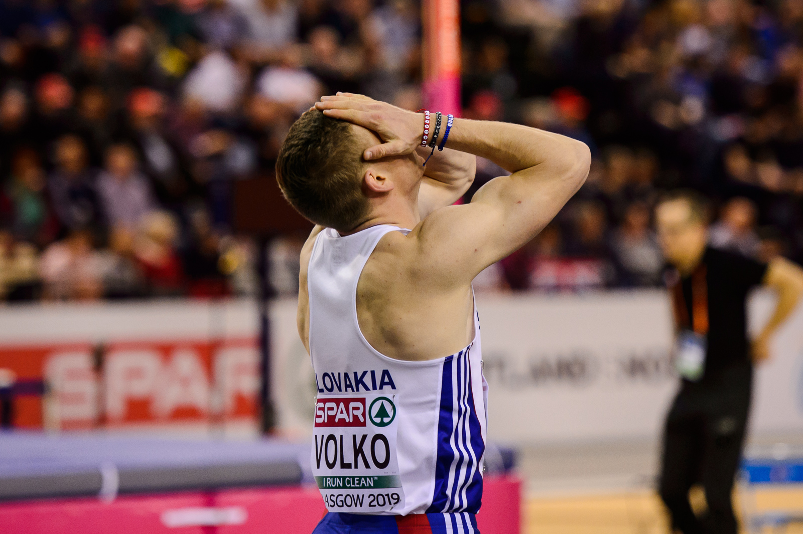 Skvelé! Z beznádeje na zlatý trón: Ján Volko je halový majster Európy ...